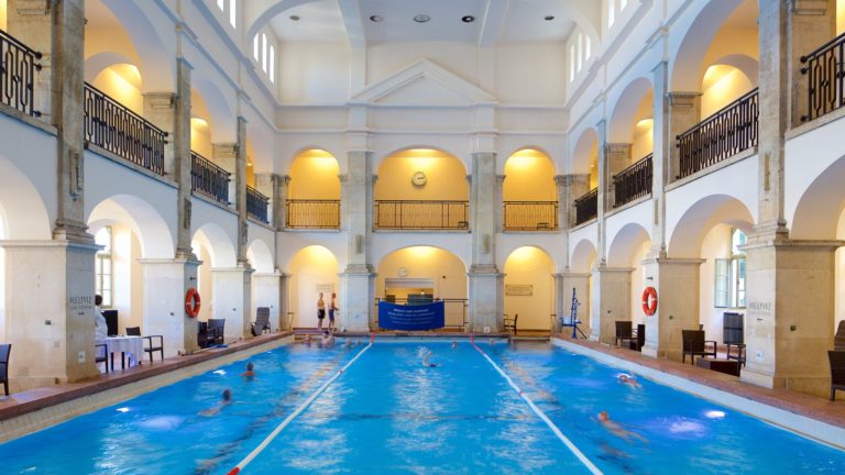 유럽여행 헝가리 부다페스트 루다스온천 | 김타쿠닷컴